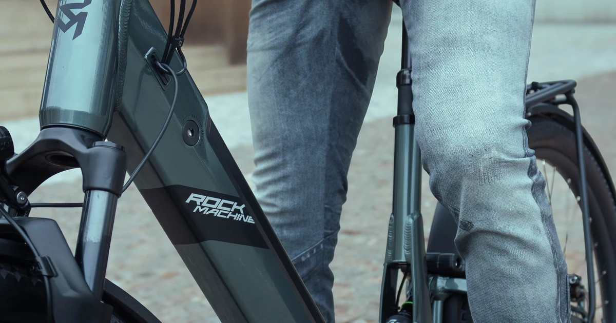 Rock Machine - CONSUMER ZONE